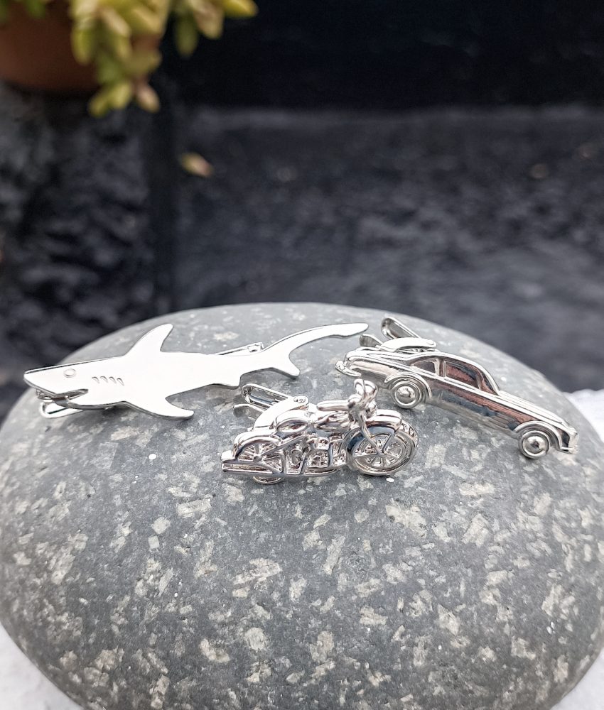 Sujeta corbata varios modelos - Lucíacorbatas